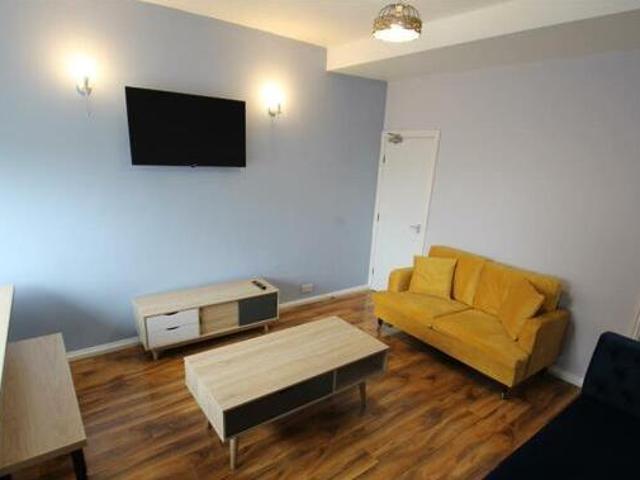Hartley Grove, Woodhouse, 5 Bedroom Terraced