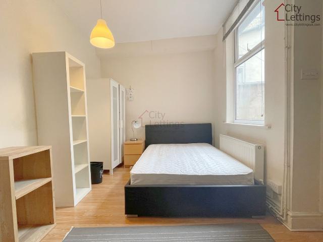 Hartley Road, Radford NG7, Studio to rent, £725 pcm | PrimeLocation