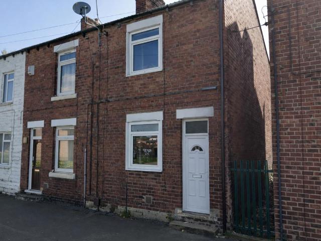 Hartley Terrace, Pontefract WF7, 2 bed terraced house to rent, £750 pcm | PrimeLocation