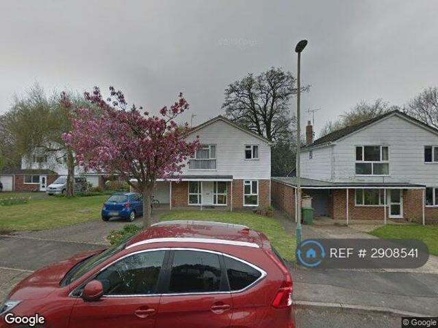 Hartlebury Way, Charlton Kings. 4 bed detached house to rent £2,450 pcm £565 pw
