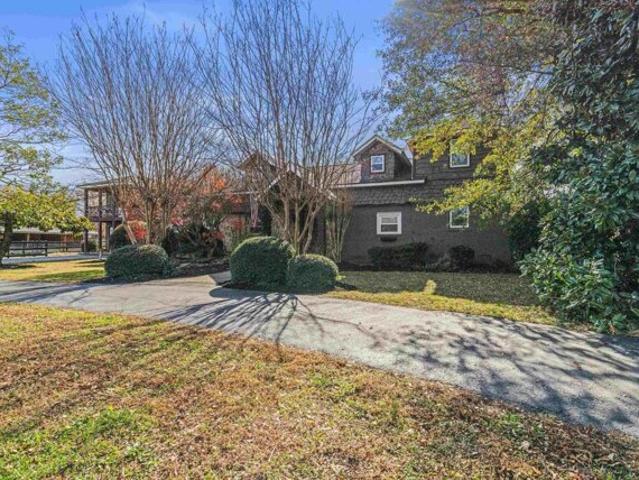 Harts Ln, Simpsonville, Home For Sale