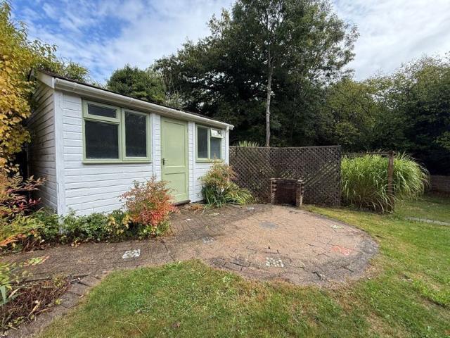 Hartsgrove, Chiddingfold, Godalming