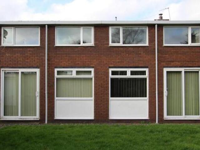 Hartshill, Castle Road, Nuneaton, 2 Bedroom Apartment