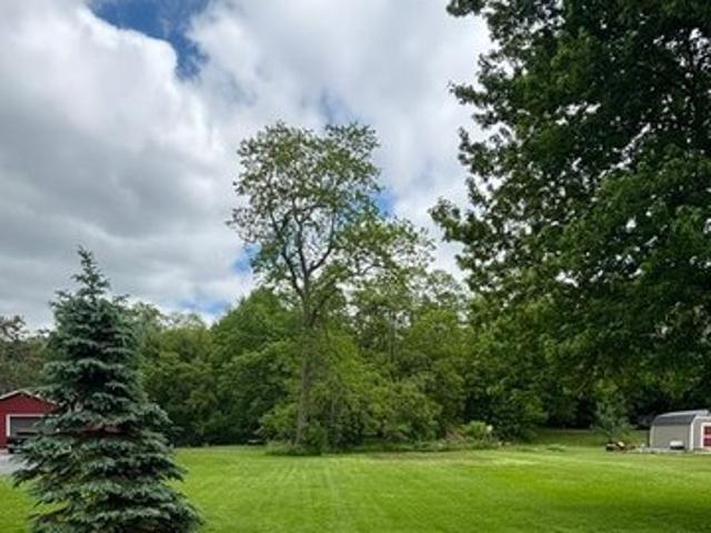 Hartshorn Rd, Batavia, NY 14020
