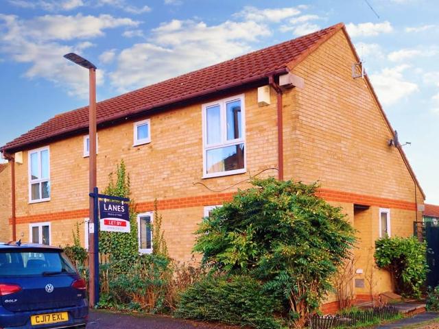 Hartwort Close, Walnut Tree, Milton Keynes MK7, 1 bed semi detached house to rent, £1,000 pcm | PrimeLocation