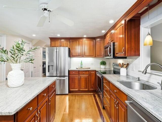 Hartwell Rd, Bedford, Home For Sale