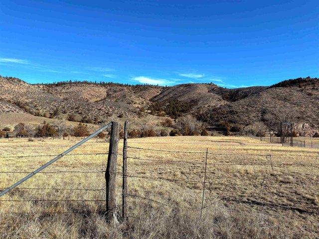 Hartville Hwy, Hartville, WY 82215