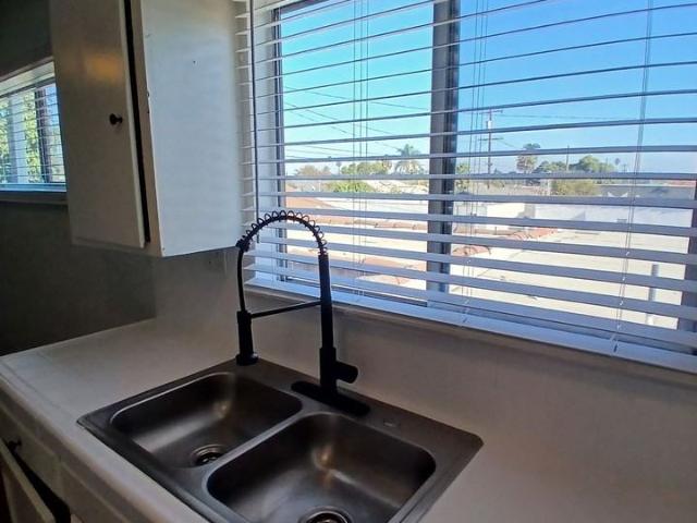 Harvard Boulevard 2 Bedroom Apartment for Rent at 7112 S Harvard Blvd, Los Angeles, CA 90047 Congress Central
