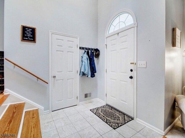 Harvard Dr, Independence Township, Condo For Sale