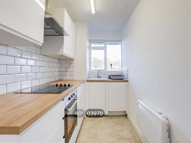 Harvard House, Rivermead Wilford Lane, West Bridgford NG2, 3 bed flat to rent, £1,150 pcm | PrimeLocation