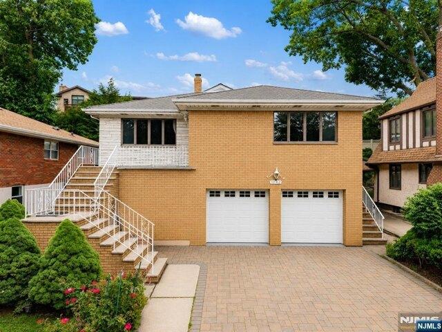 Harvard Pl, Fort Lee, Home For Sale