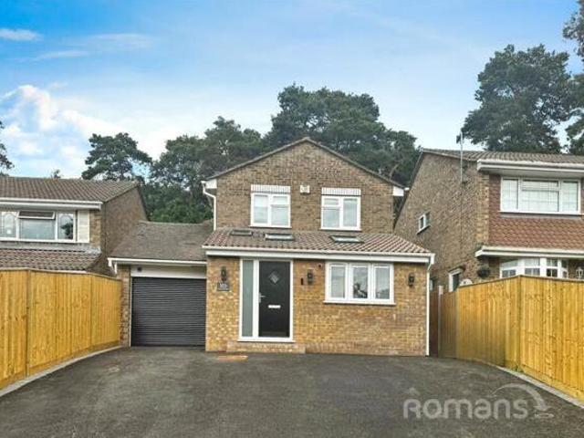 Harvard Road, Owlsmoor, 3 Bedroom Detached
