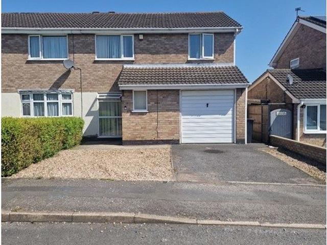 Harvest Close, Leicester LE4, 3 bed semi detached house to rent, £1,250 pcm | PrimeLocation