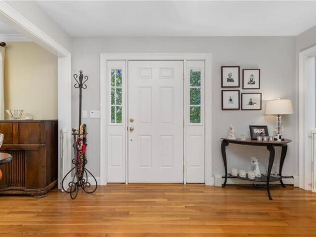 Harvest Dr, Portsmouth, Home For Sale