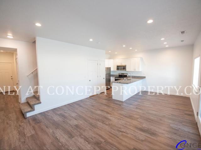 Harvest Pointe Townhomes 3 Bedroom Apartment for Rent at 4999 S Harvest Pointe Dr, Washington Terrace, UT 84405 Washington Terrace