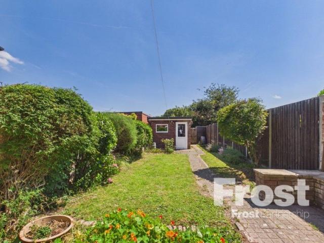 Harvest Road, Feltham, Surrey,TW13