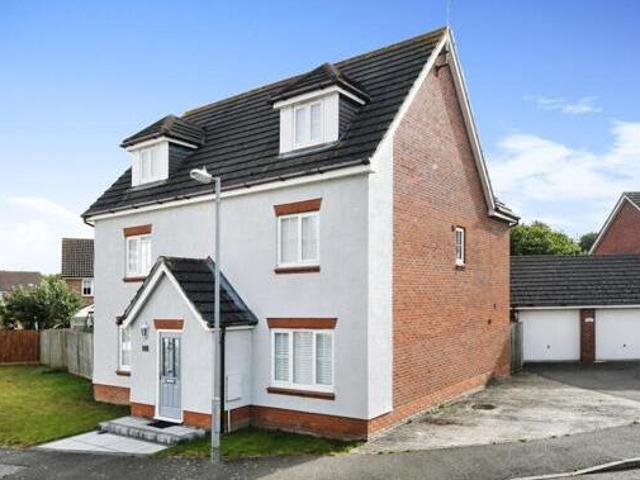 Harvest Way, Maldon, 5 Bedroom Detached