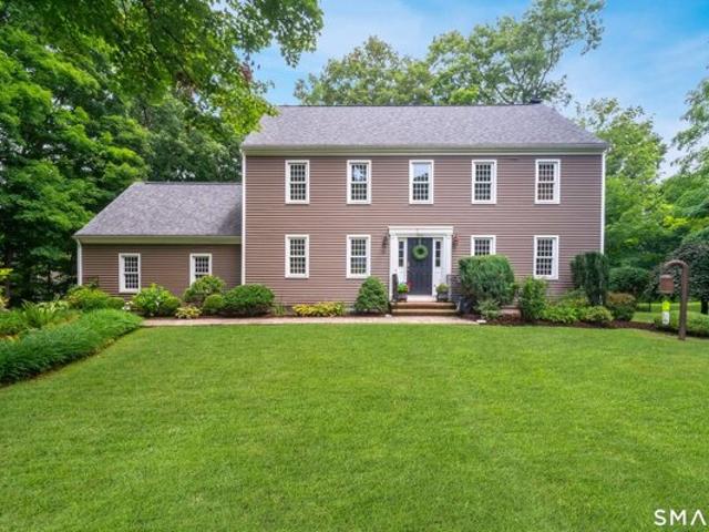Harvest Wood Rd, Middlefield, Home For Sale