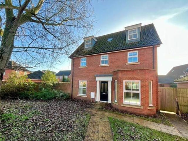 Harvester Lane, Beck Row, 6 Bedroom Detached