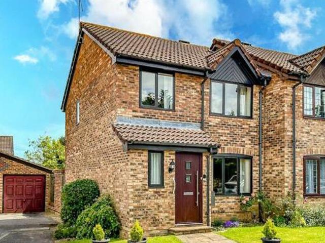 Harvesters, St. Albans, 3 Bedroom End
