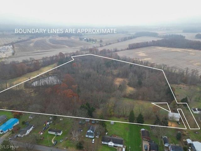 Harvey Cir, Rittman, OH 44230