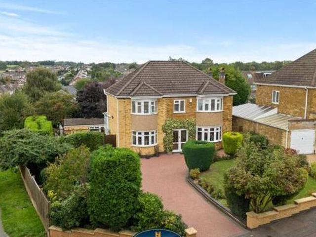 Harvey Close, Allesley, 5 Bedroom Detached