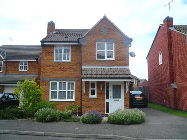 Harvey Close, Raunds, Wellingborough NN9, 3 bed detached house to rent, £1,200 pcm | PrimeLocation