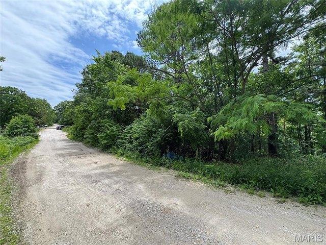 Harvey Dr, Dixon, MO 65459
