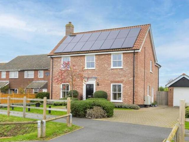 Harvey Lane, Dickleburgh, 4 Bedroom Detached