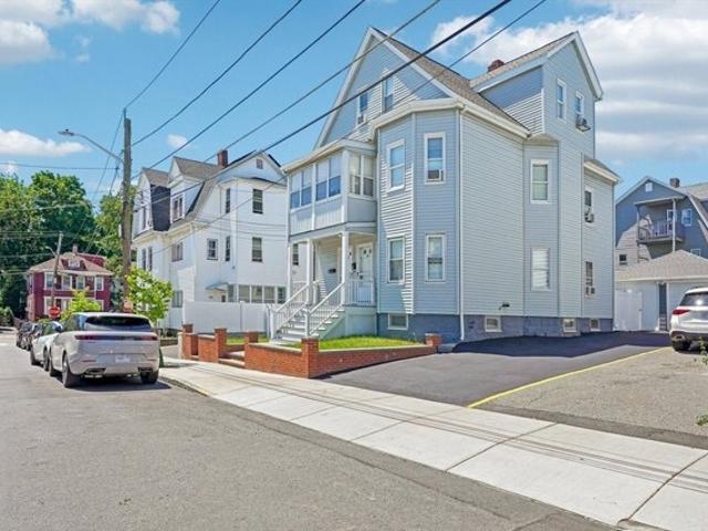 Harvey St, Everett, Home For Sale