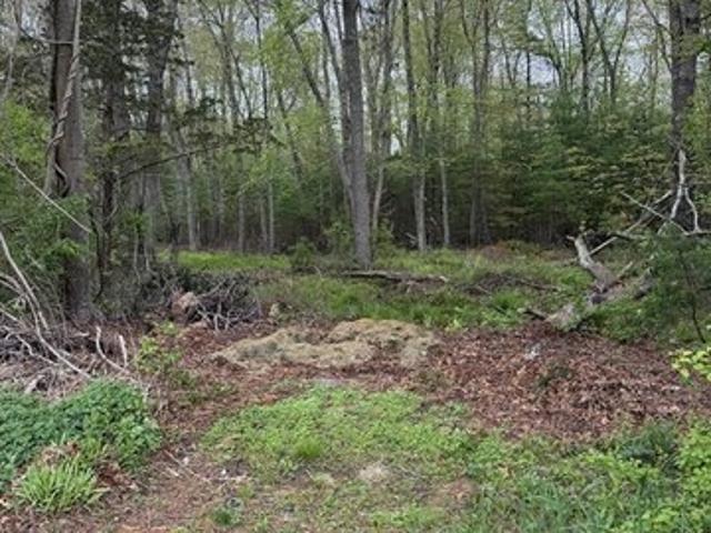 Harvey St, Taunton, MA 02780