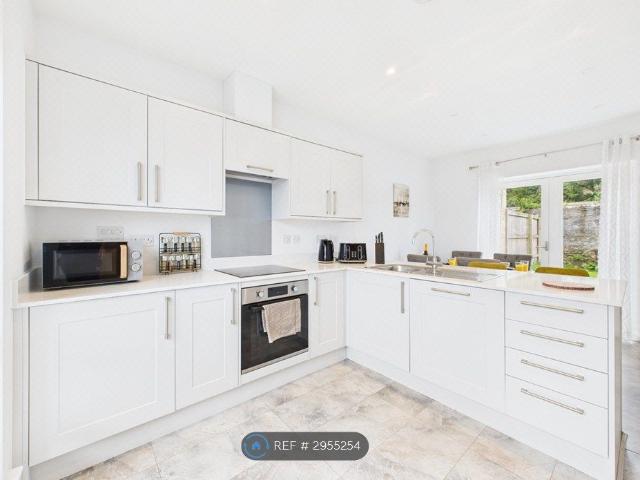 Harveys Yard, Hayle TR27, 3 bed semi detached house to rent, £3,500 pcm | PrimeLocation