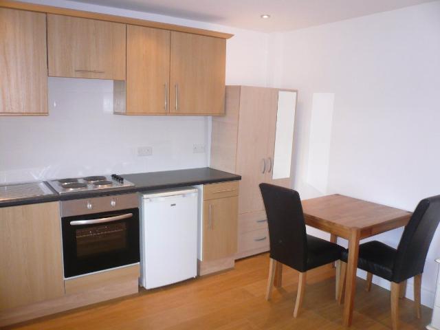 Harvist Road, North West London NW6, Studio to rent, £1,300 pcm | PrimeLocation