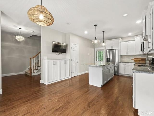 Harwich Ln Unit,west Hartford, Home For Sale