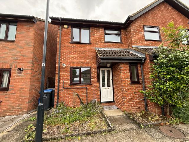 Harwood Close, North Wembley HA0, 2 bed semi detached house to rent, £1,875 pcm | PrimeLocation