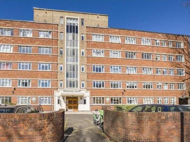 Harwood Court, London, Studio Apartment For