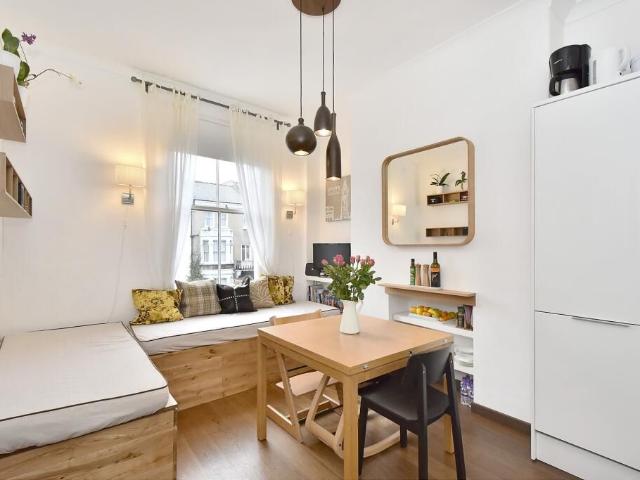 Harwood Road, London SW6, 2 bed flat to rent, £2,600 pcm | PrimeLocation