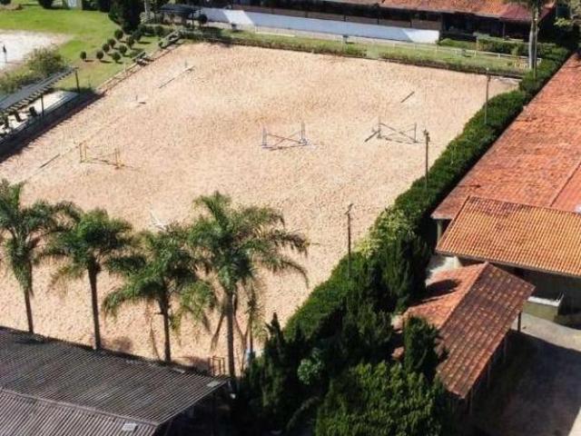 Haras com 11 dormitórios à venda, 114000 m² por R$ 9.000.000,00 Boa Vista Atibaia/SP