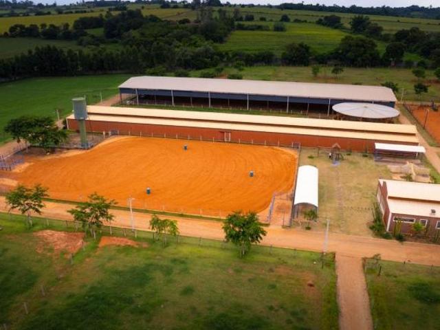HARAS COM 5 DORMITÓRIOS À VENDA, 181500 M² POR R$ 12.000.000,00 SALTO DE PIRAPORA SALTO DE PIRAP