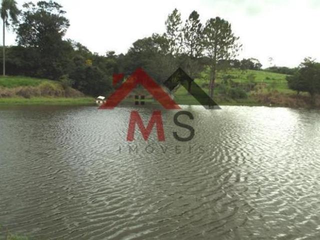 HARAS COMPLETO À VENDA – REGIÃO DE TATUÍ/SP