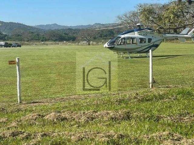 Haras de luxo à venda ou locação em Salto SP, no Condomínio Santa Filomena: 4 quartos, 1 suíte, 1 sa