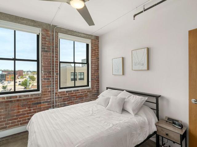 Harbach Lofts 1 Bedroom Apartment for Rent at 300 Sw 5th St, Des Moines, IA 50309 Downtown Des Moines