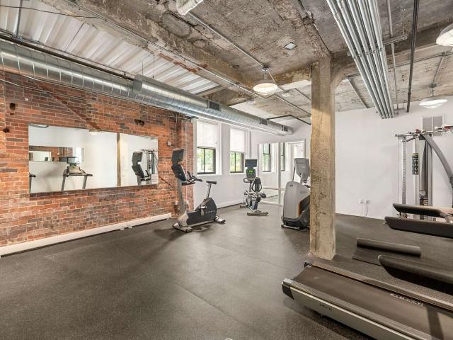 Harbach Lofts 1 Bedroom Apartment for Rent at 300 Sw 5th St, Des Moines, IA 50309 Downtown Des Moines