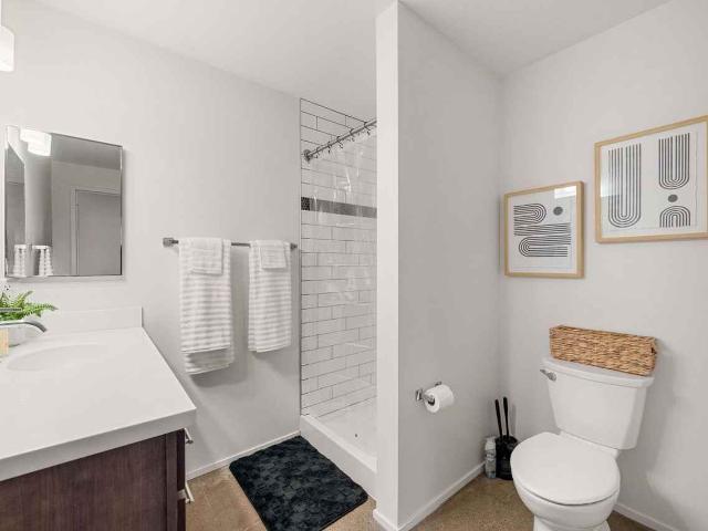 Harbach Lofts 2 Bedroom Apartment for Rent at 300 Sw 5th St, Des Moines, IA 50309 Downtown Des Moines