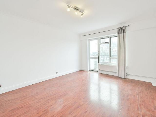 Harben Road, Swiss Cottage, London, NW6 3 bed flat to rent £4,767 pcm £1,100 pw