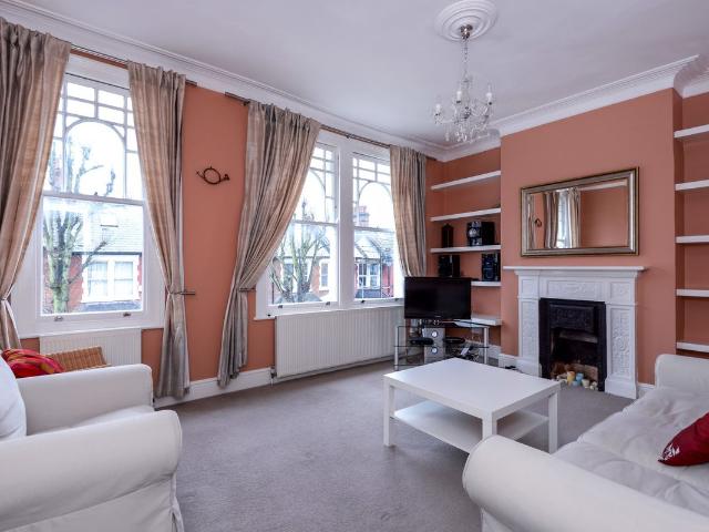 Harberton Road N19, 3 bed maisonette to rent, £3,500 pcm | PrimeLocation