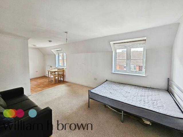 Harberd Tye, Chelmsford CM2, 1 bed flat to rent, £1,250 pcm | PrimeLocation