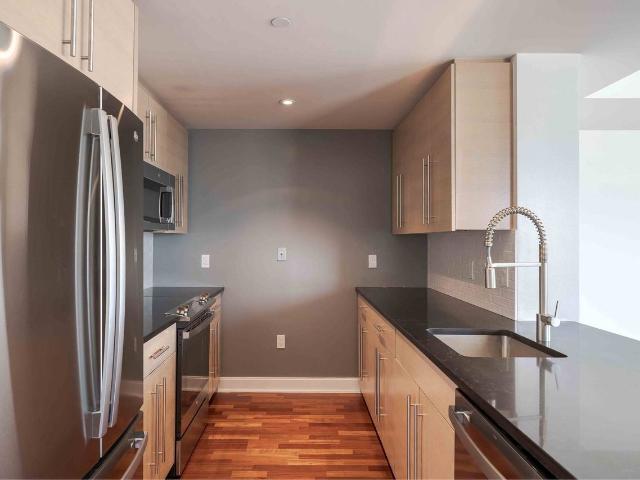 Harborview at the Navy Yard 2 Bedroom Apartment for Rent at 250 1st Ave, Boston, MA 02129 Thompson Square Bunker Hill