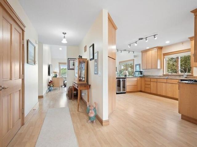 Harbor Dr Unit,brewer, Condo For Sale