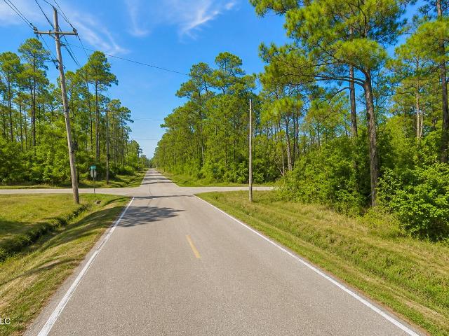 Harbor Drive, Waveland, MS 39576